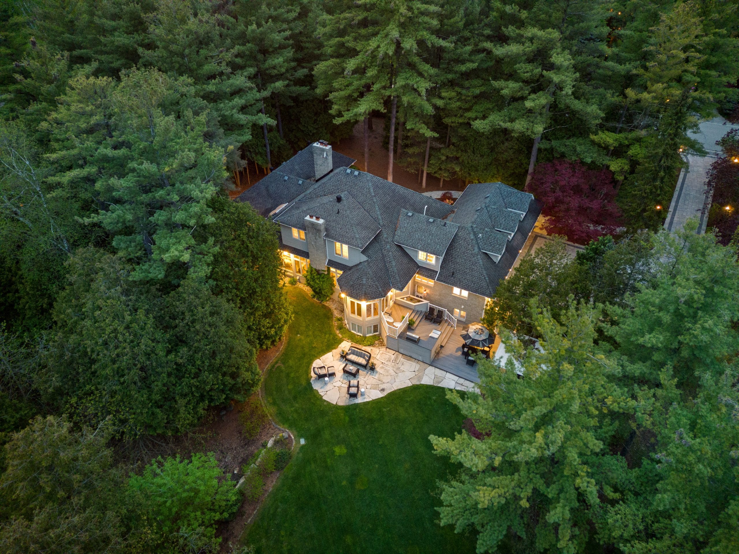 929 Stonebrook Road | Cambridge Real Estate